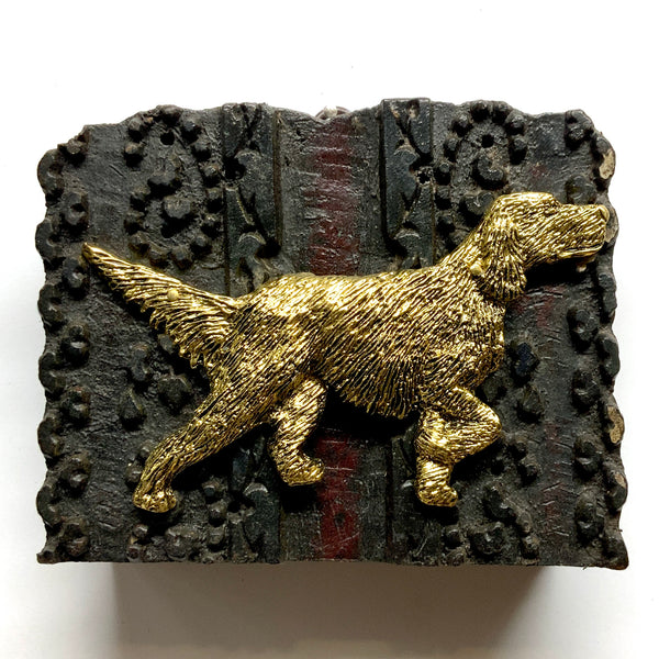 Carved Wooden Block Frame with Pointer (5" wide) – Museum Bees