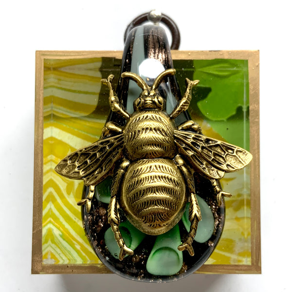 Acrylic Frame with Grande Bee on Glass / Slight Imperfections (2" wide ...