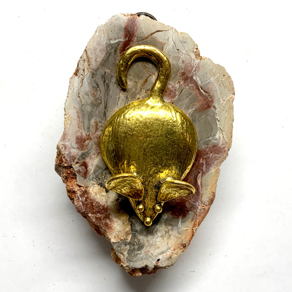 Petrified Wood Frame with Mouse (2.75" wide) – Museum Bees